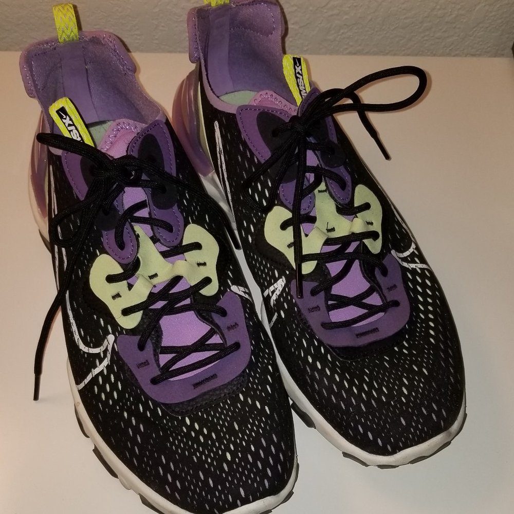 Nike Men's React Vision Gravity Purple Volt, Size 13 - Gem